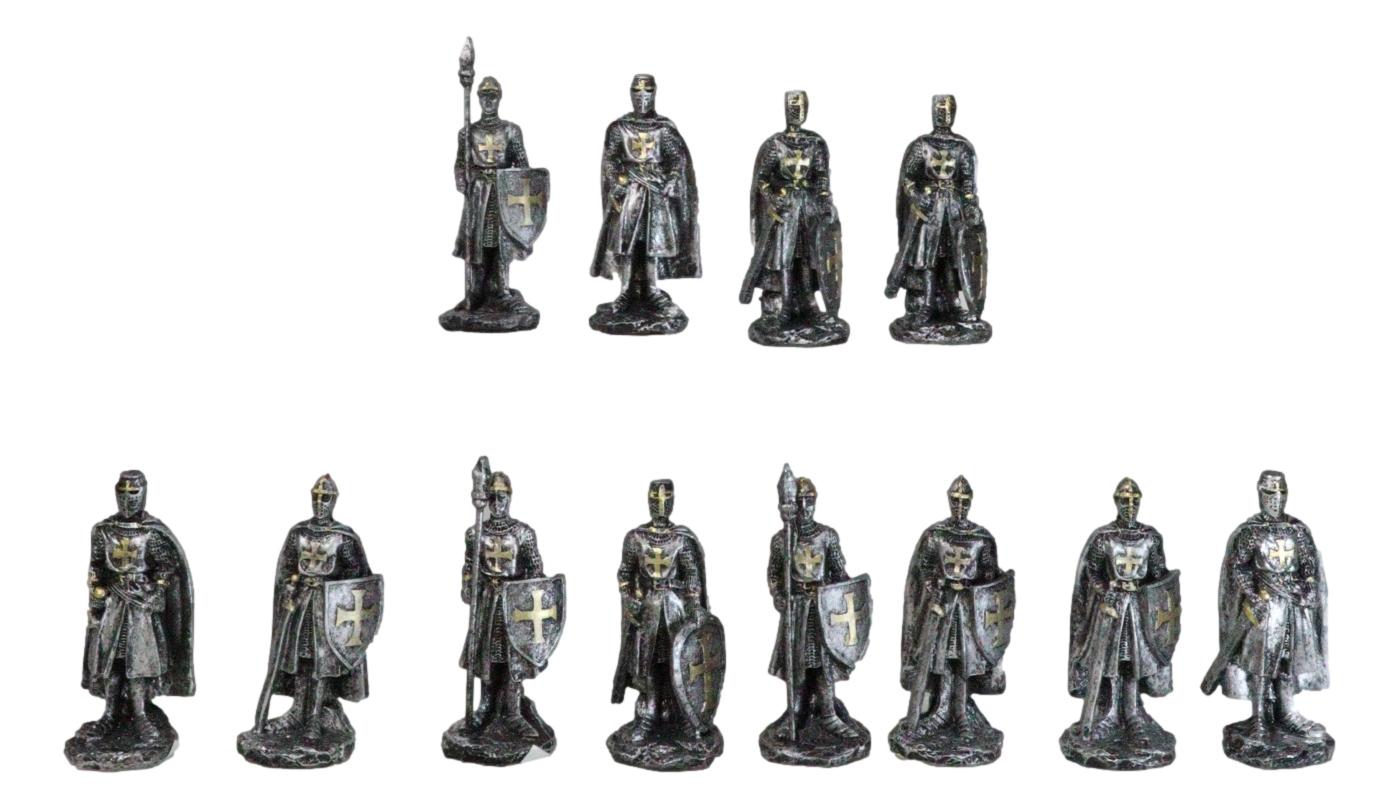 Medieval Castle Fortress Display Stand And 12 Mini Crusader Knights Fi ...