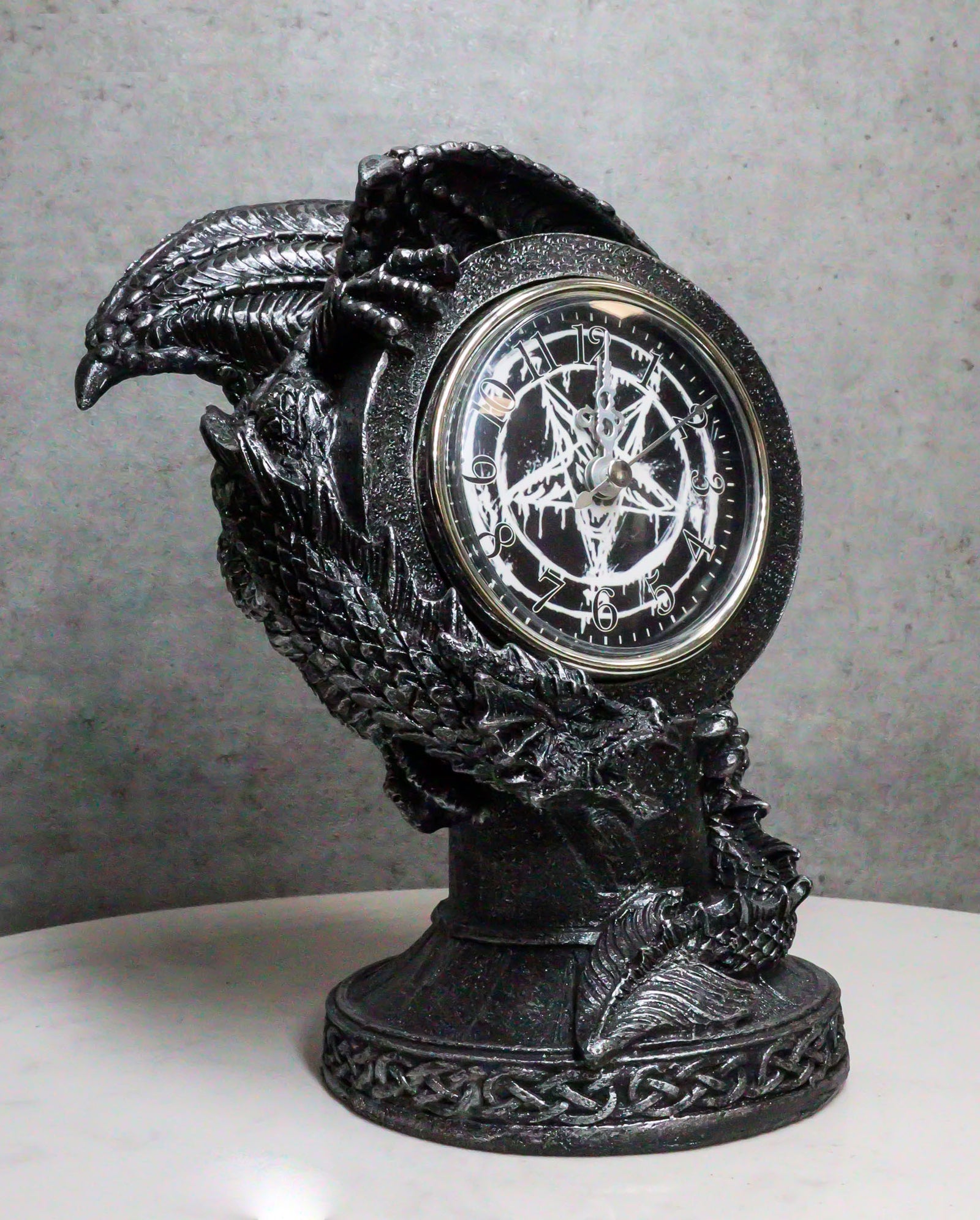 Fantasy Gothic Hour Of The Dragon Drake With Pentagram Star Table Cloc ...