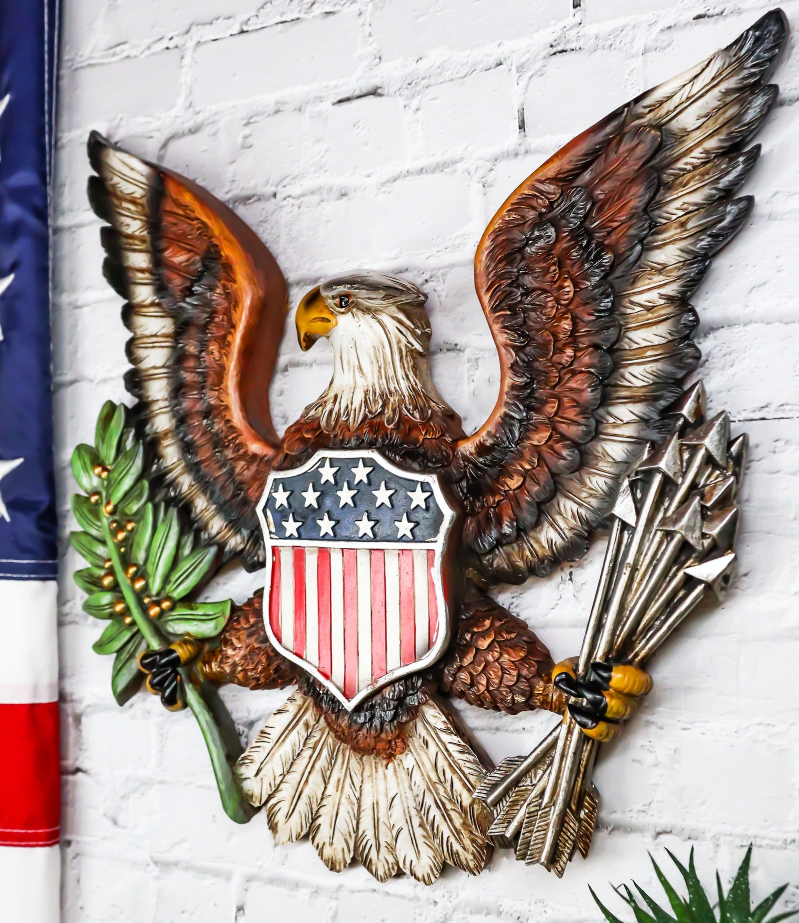 Patriotic American Great Seal Bald Eagle With Olive Branch And Arrows ...