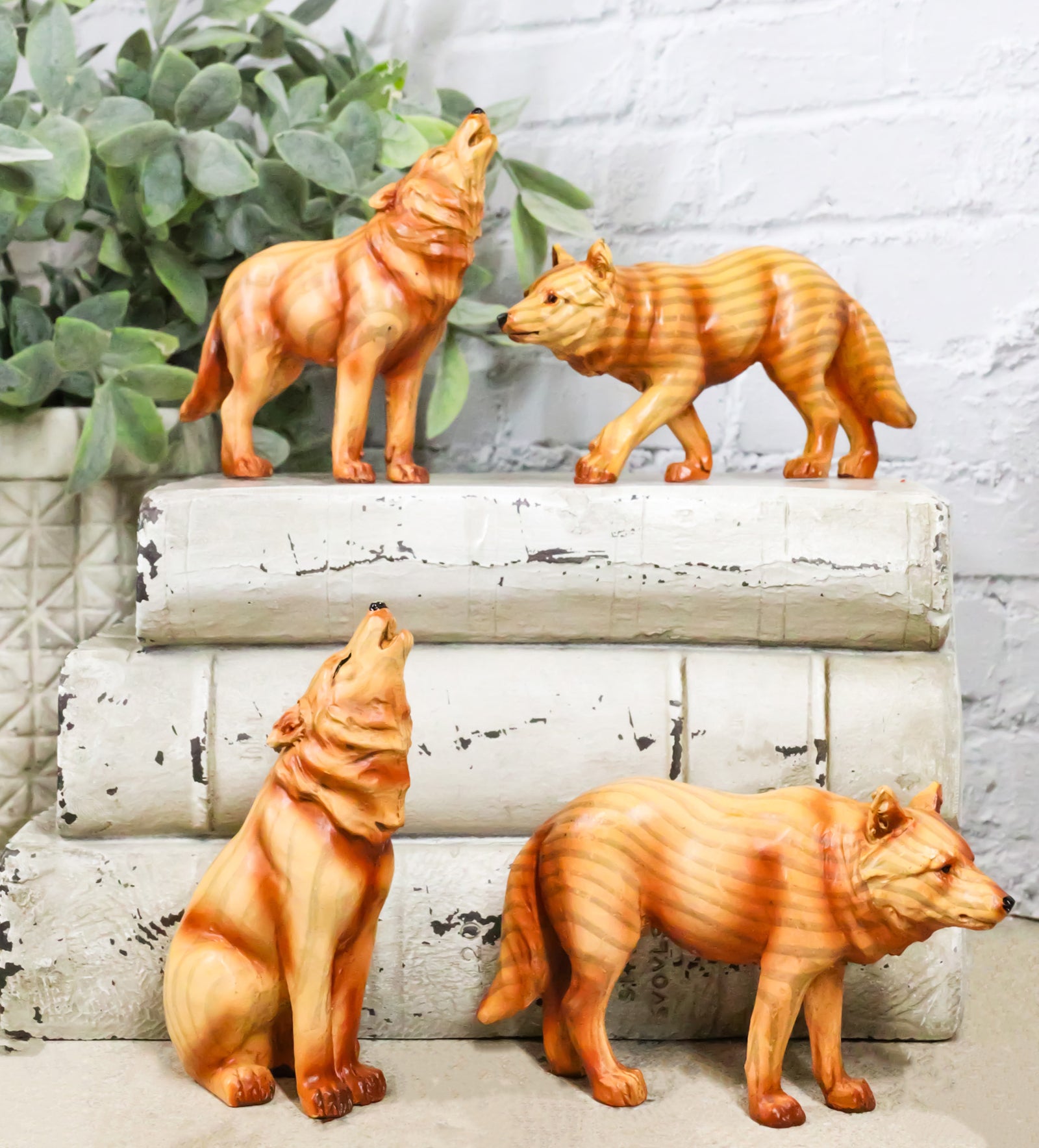 Pack of 4 Full Moon Howling Scouting Pose Alpha Gray Wolf Faux Wood Fi ...