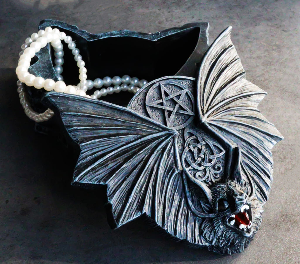 Vampire Nosferatu Bat Circle Pentagram Star With Skulls Graveyard Deco ...