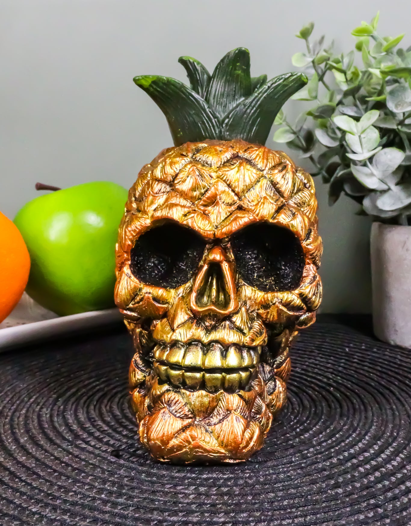 Ebros Gift Hawaiian Tropical Pineapple Golden Skull Figurine 6"Tall ...
