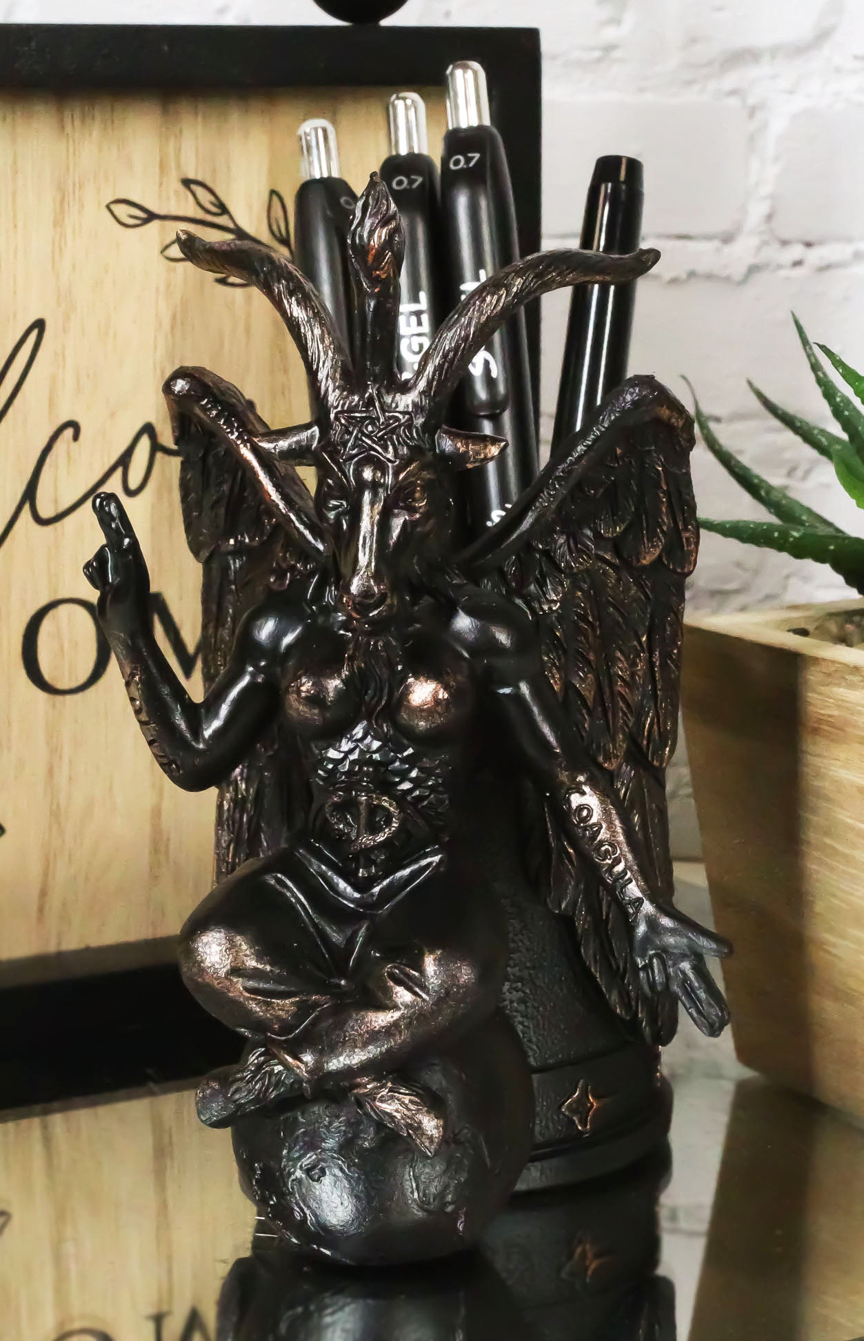 Sabbatic Goat Idol Winged Baphomet With Pentagram Sigil Stationery Pen ...