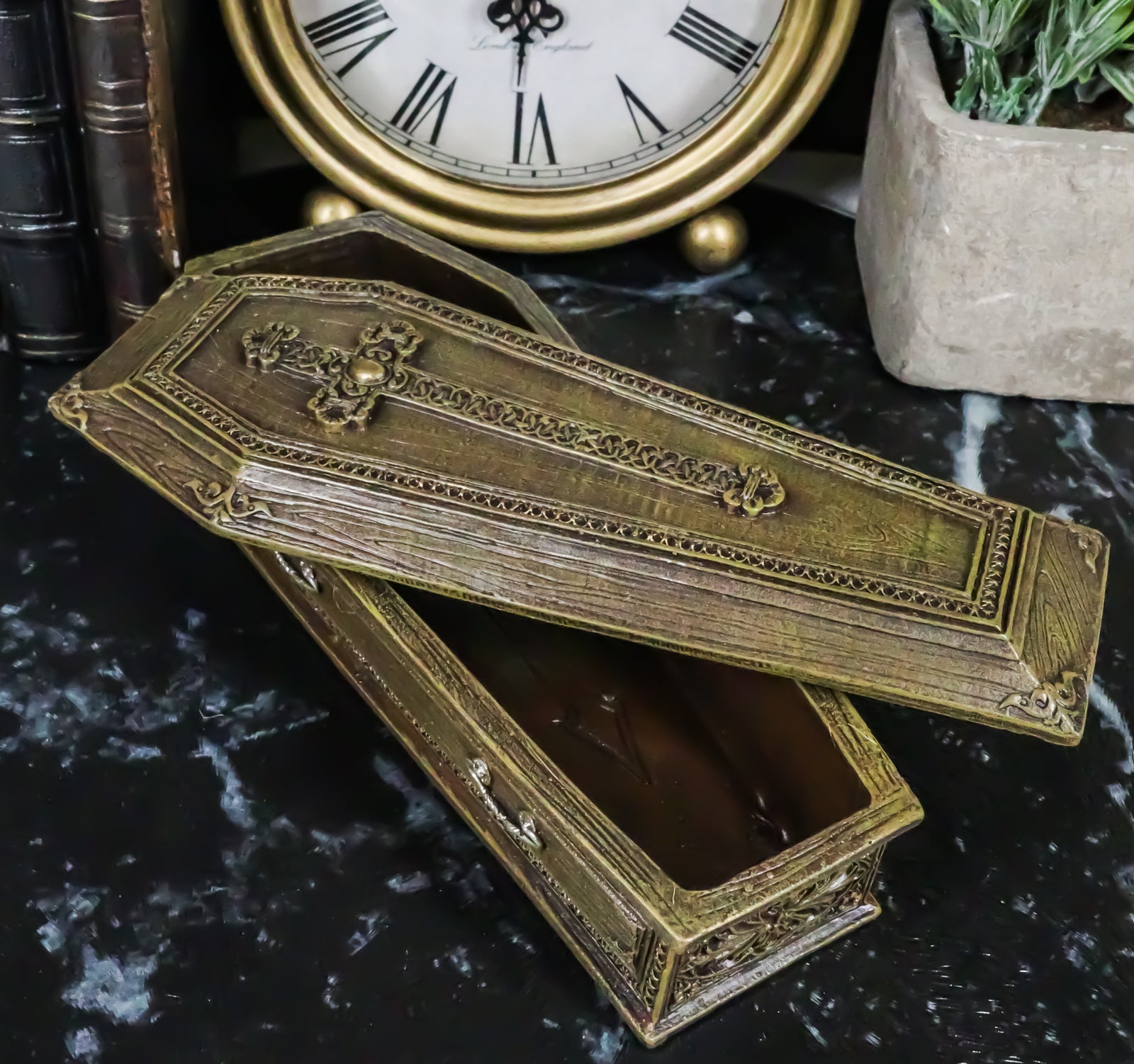Ebros Gift Rustic Vampire Coffin Box Rest In Peace Dracula Casket ...