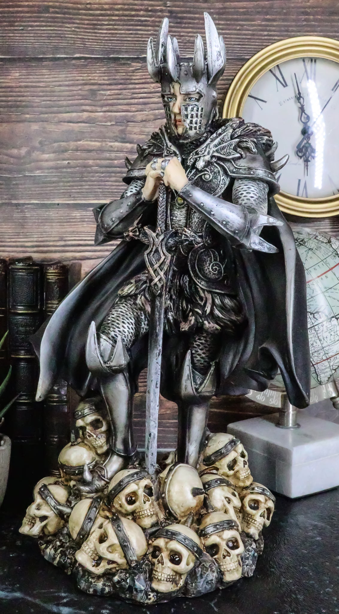 The Shadow Knight Stealth Assassin Figurine Villain Nightmare Skull Bo ...